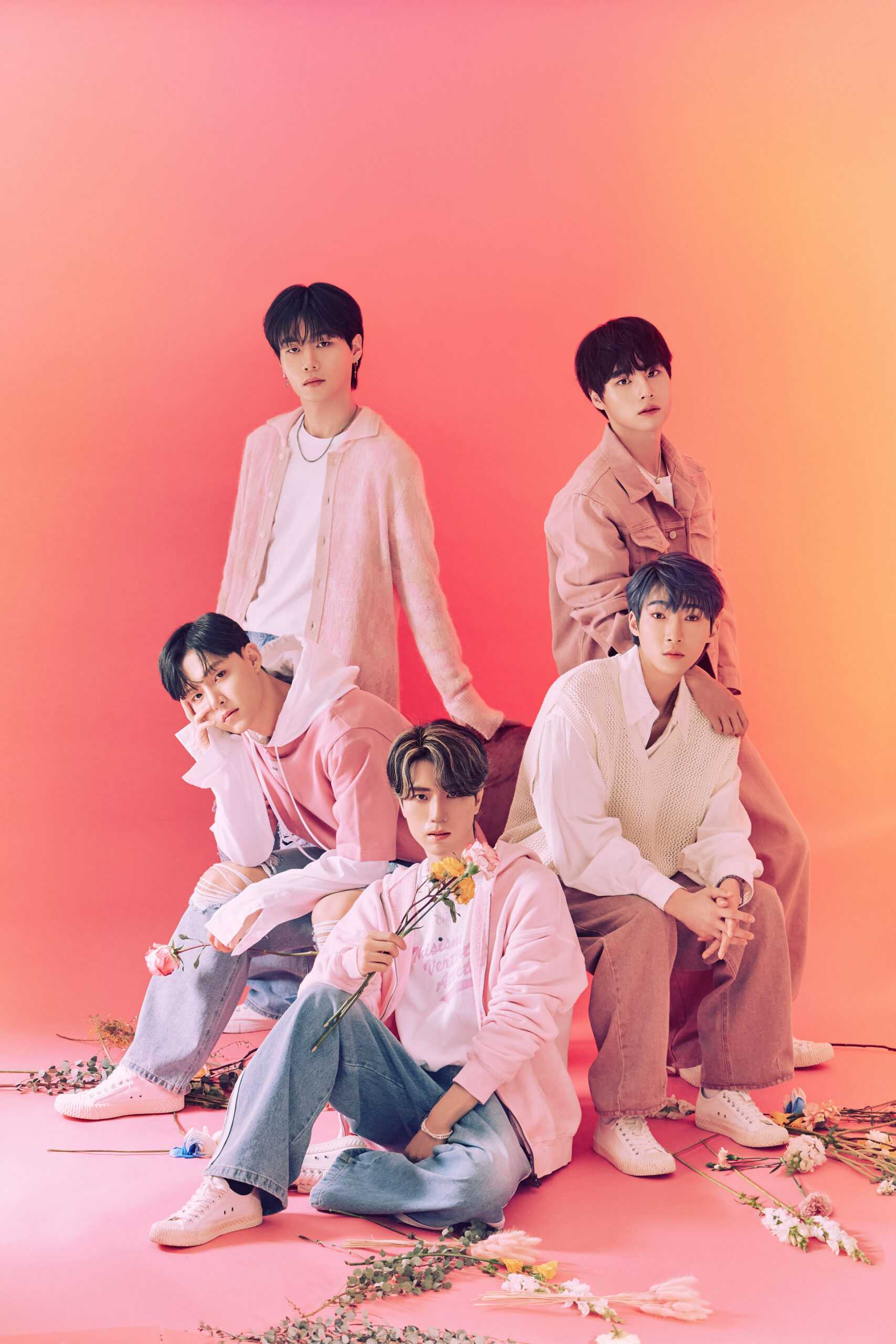 D-ONE - 株式会社MAIN BASE